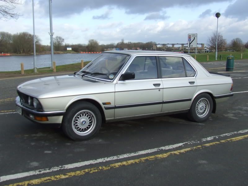 1986 BMW E28 528i SE A £500 ono Nottingham | Retro Rides
